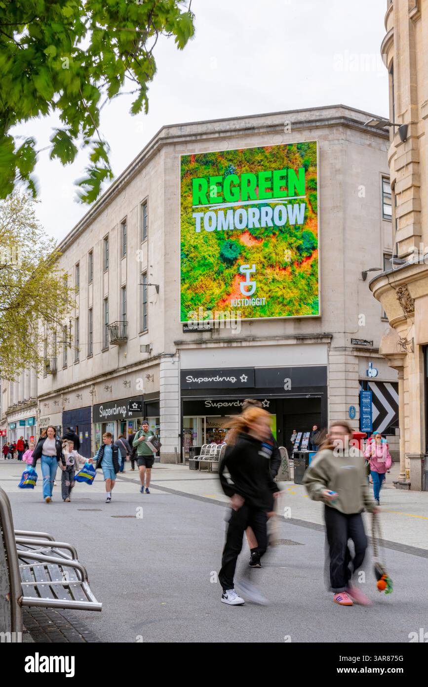 The digital display on Queen Street in Cardiff is a state-of-the-art ...