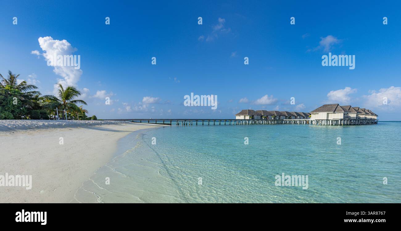 Top ultimate luxury in Maldives water villas overwater bungalows with stunning ocean view ...