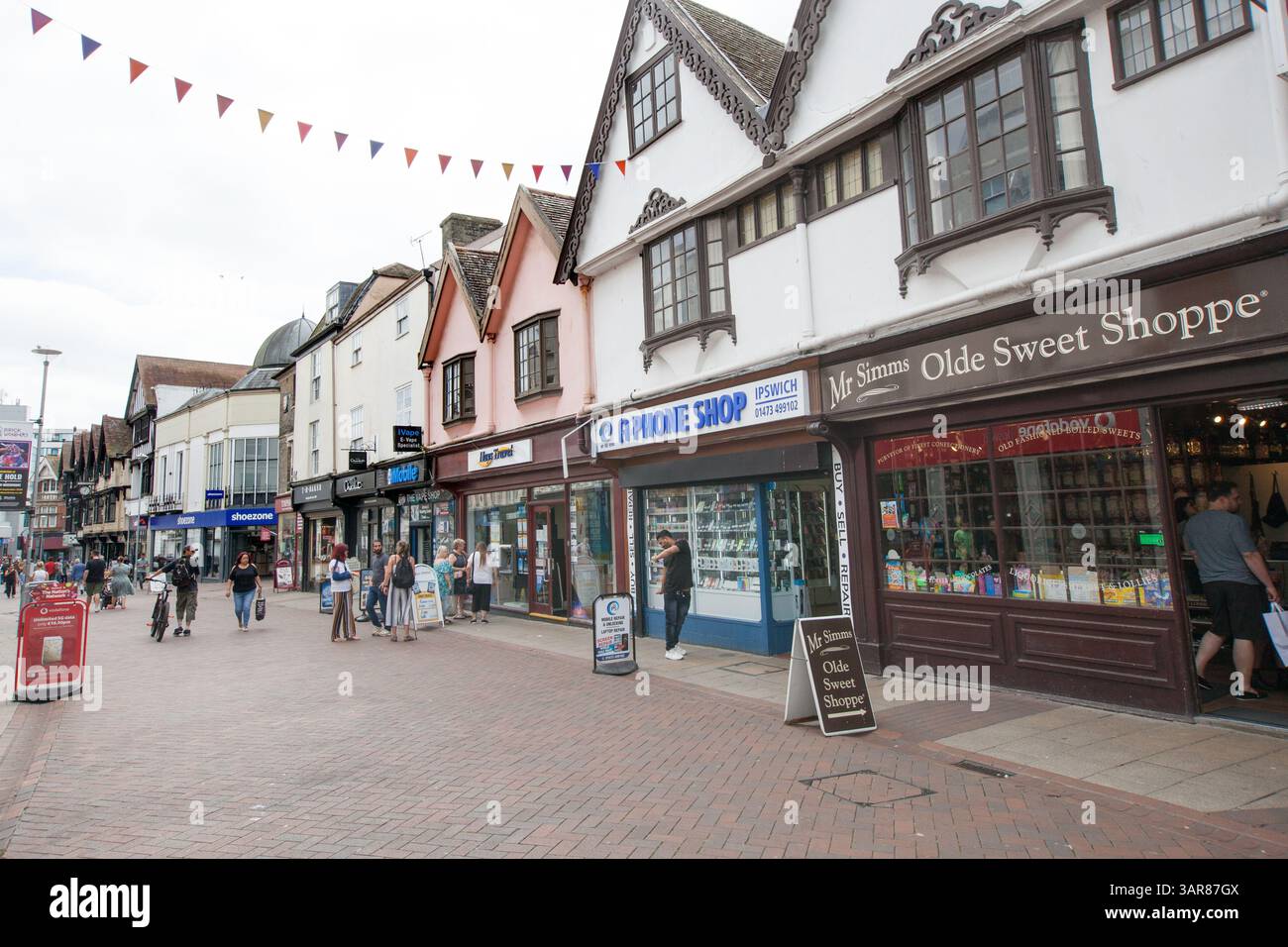 Shops on Tavern Street in Ipswich, Suffolk in the United Kingdom Stock ...