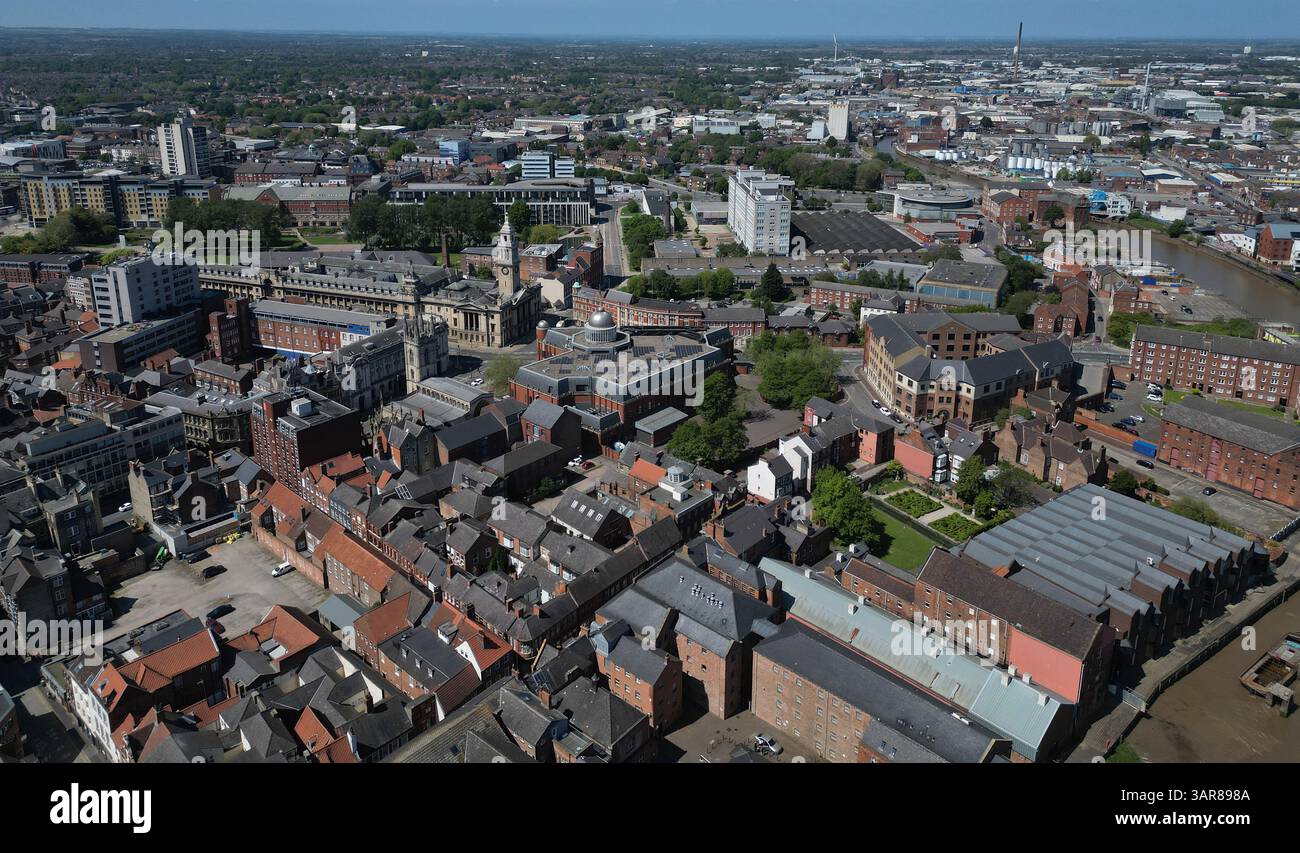 aerial view of Hull Guildhall, headquarters of Hull City Council ...