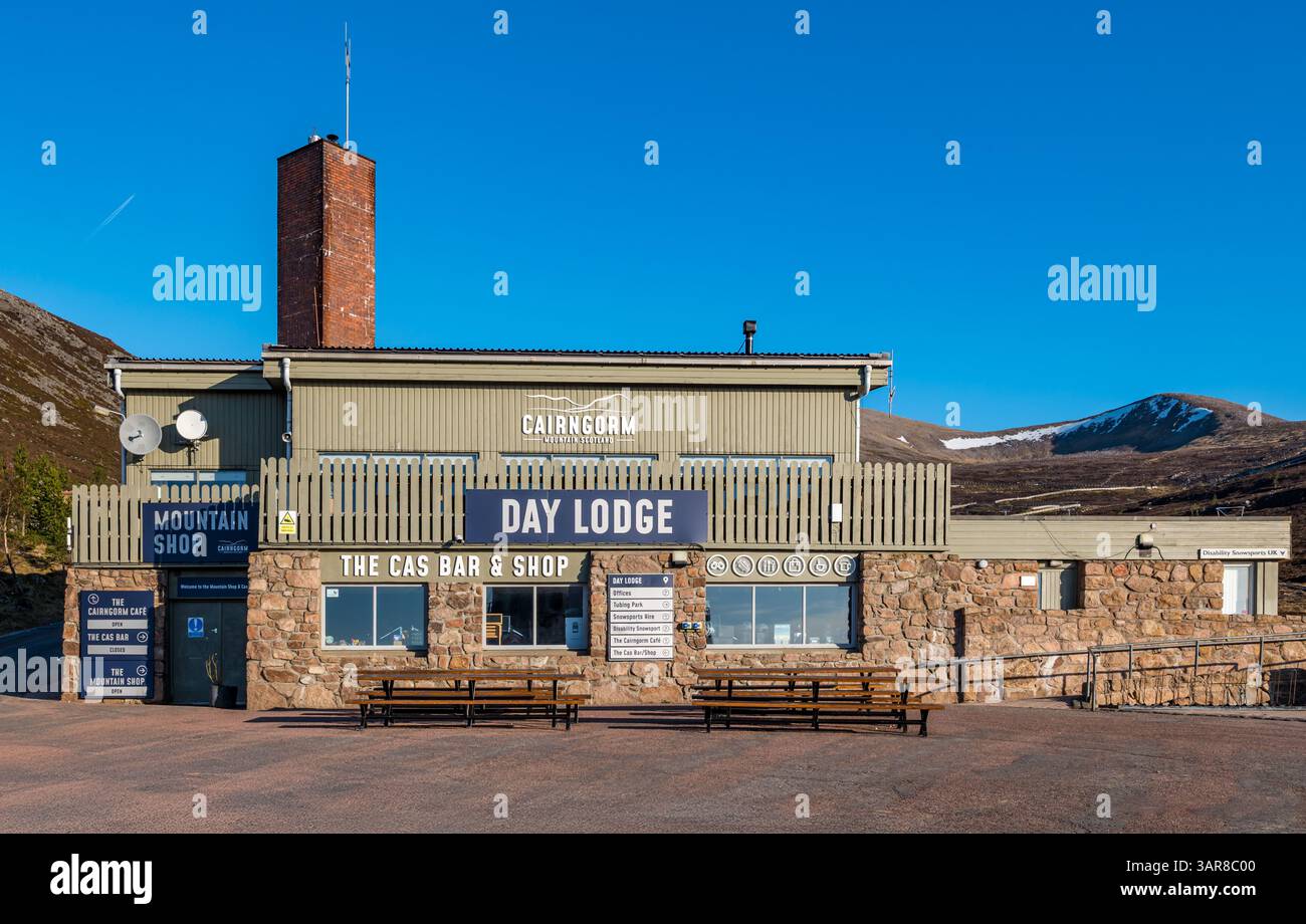Base station of Cairngorm Mountain Railway, Scottish Highlands ...