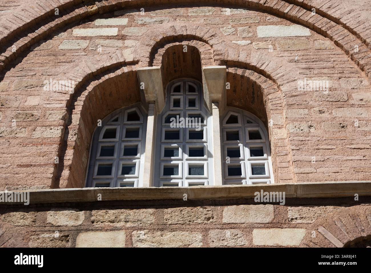 Historic Stone Window with Decorative Arch Stock Photo - Alamy