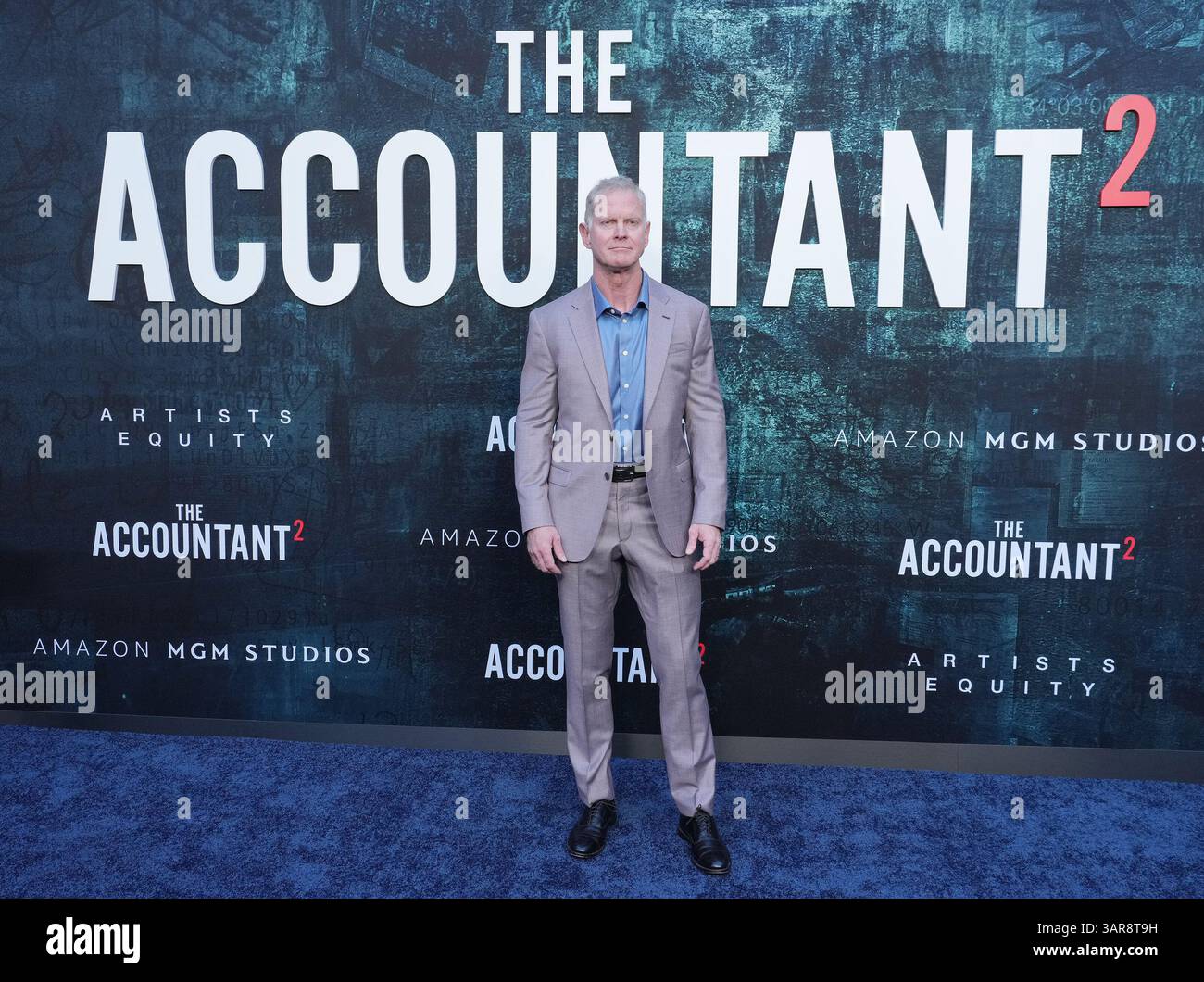 Bill Dubuque arrives at the Amazon MGM Studios' THE ACCOUNTANT 2 Los ...