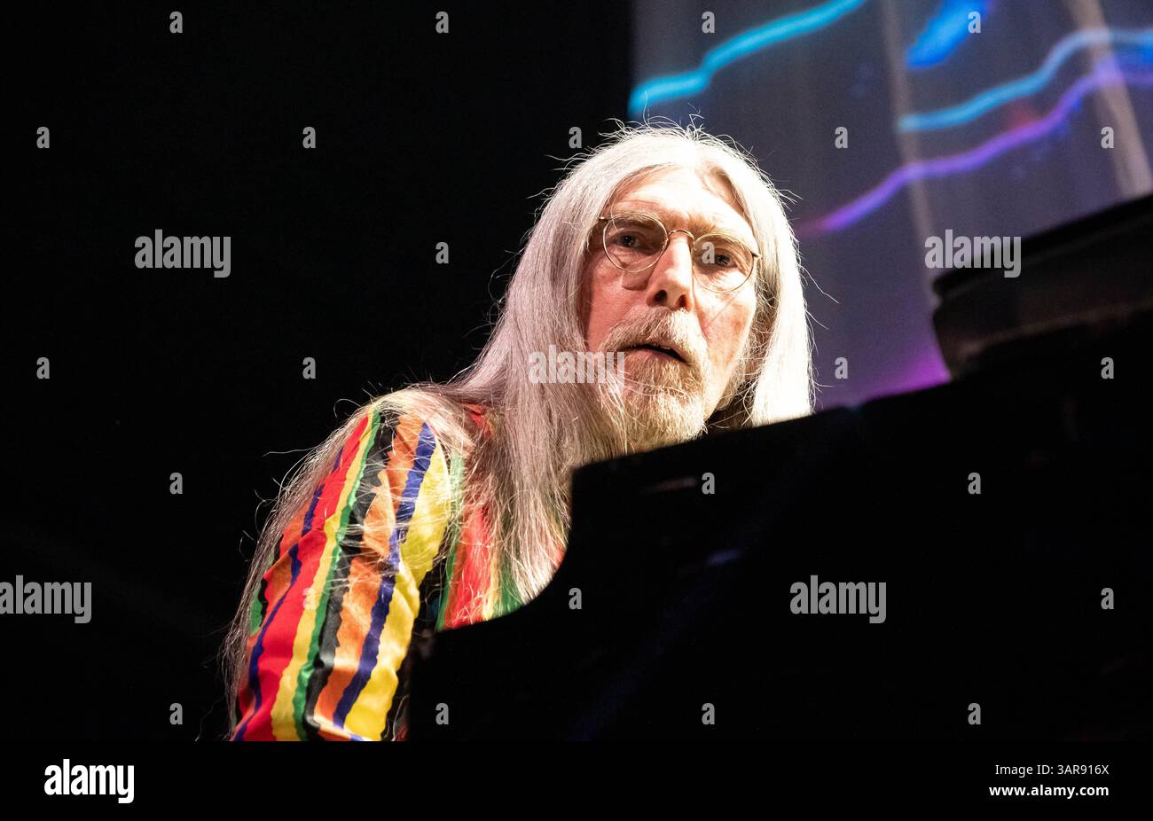 Glasgow, Scotland, UK. 16th Apr, 2025. Kula Shaker performing at o2 ...