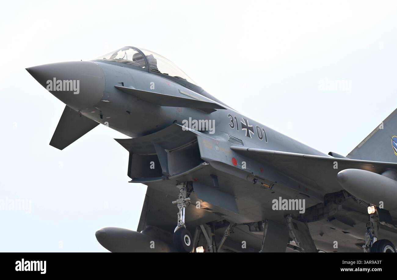 08.04.2025, xjrdrx, Politik, Bundeswehr, Taktisches ...