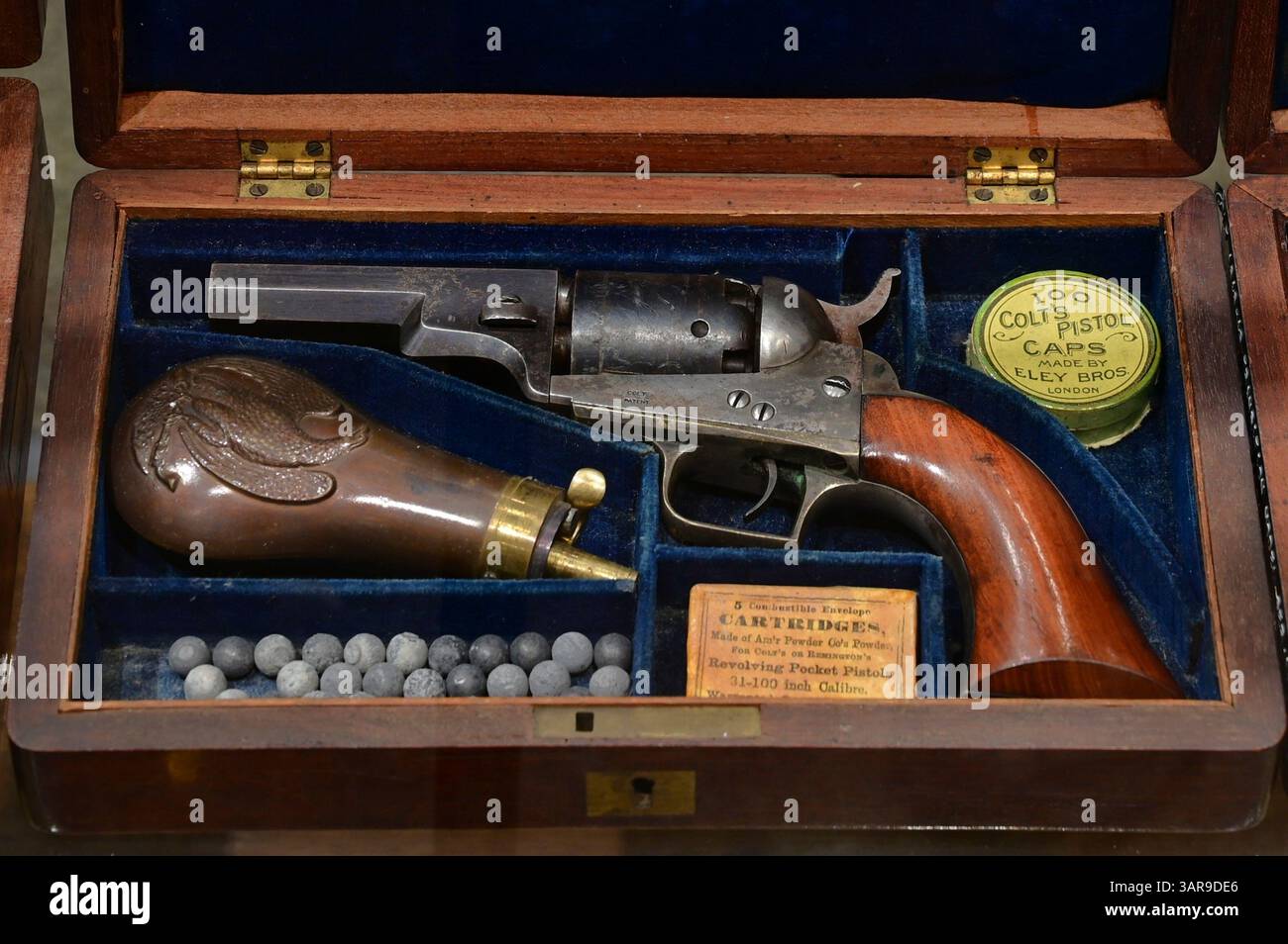 Colt dragoon revolver hi-res stock photography and images - Alamy