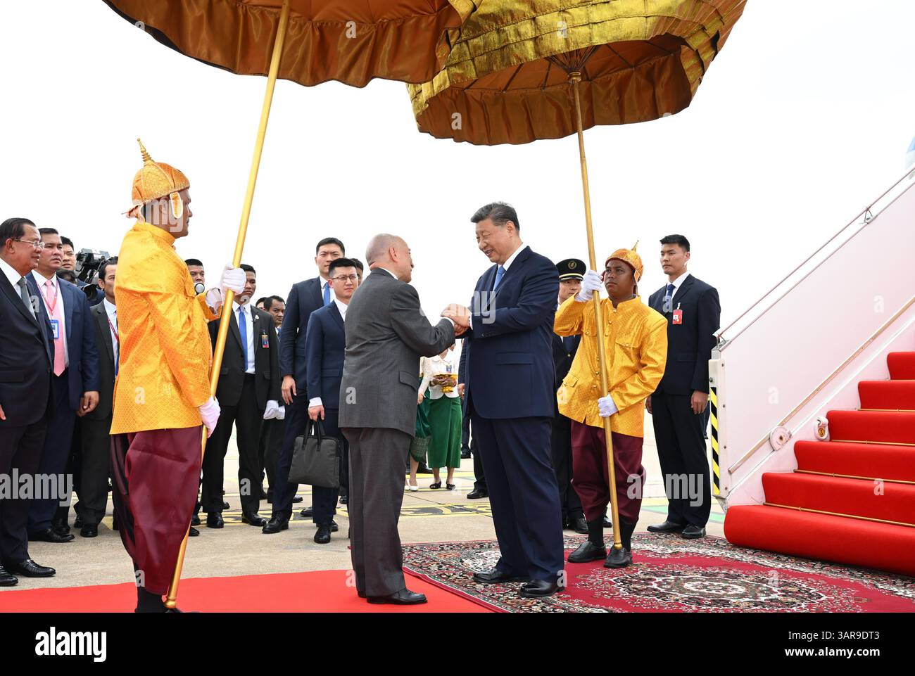 Phnom Penh, Cambodia. 17th Apr, 2025. Chinese President Xi Jinping ...