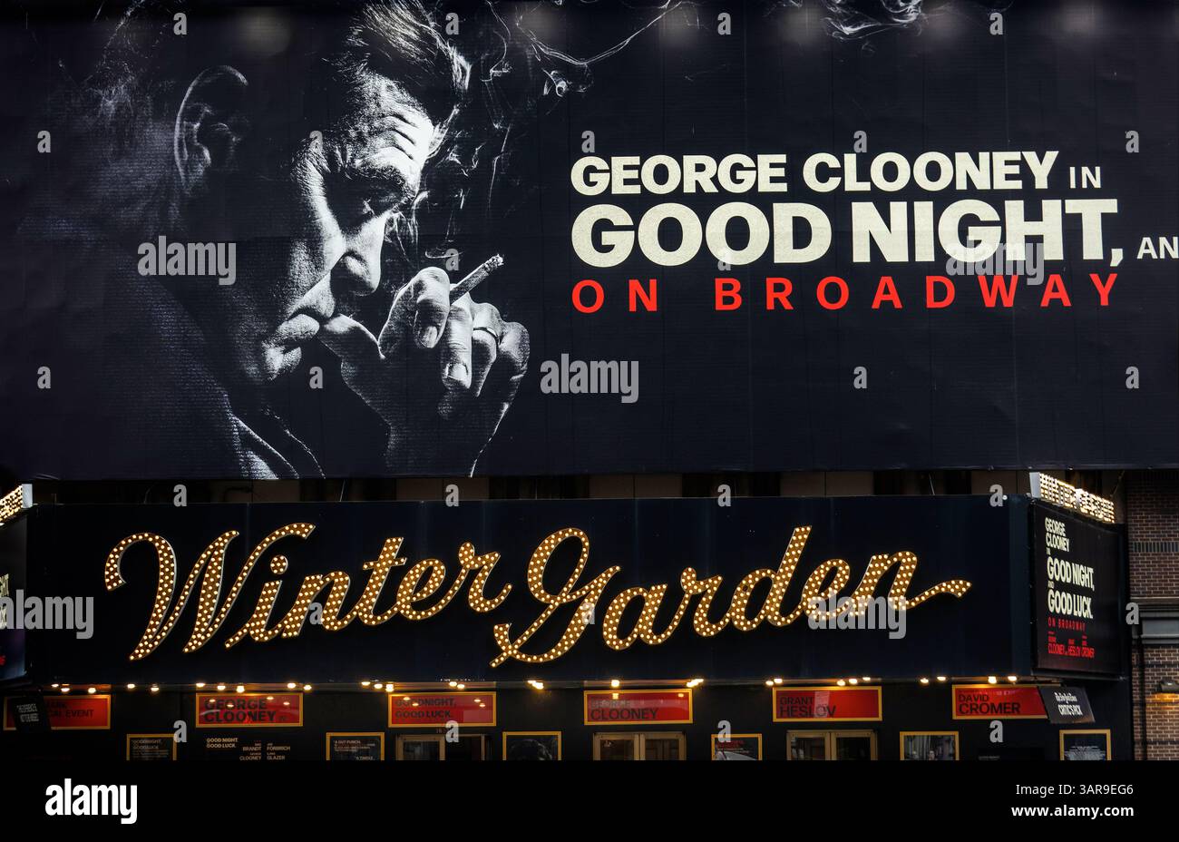 George Clooney in Good Night and Good Luck play on Broadway at the ...