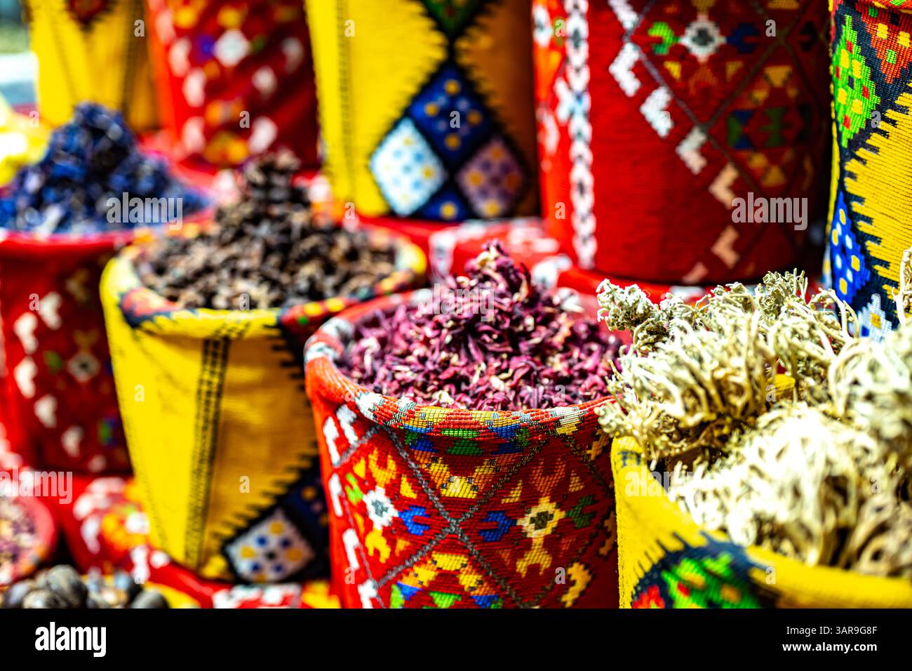 Variety of spices and herbs on Souq Muttrah , Muscat, Oman Stock Photo ...