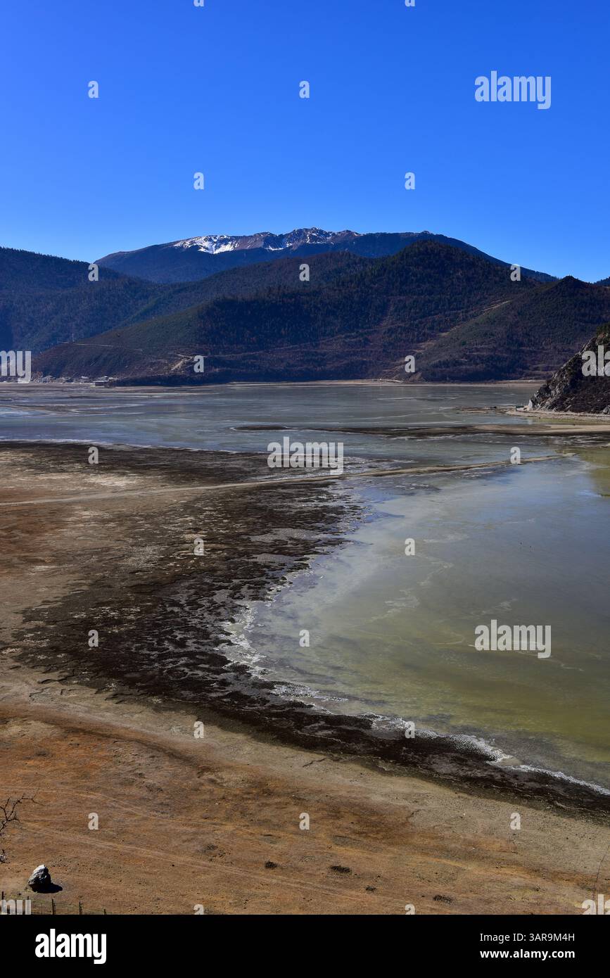 Napa lake china hi-res stock photography and images - Alamy