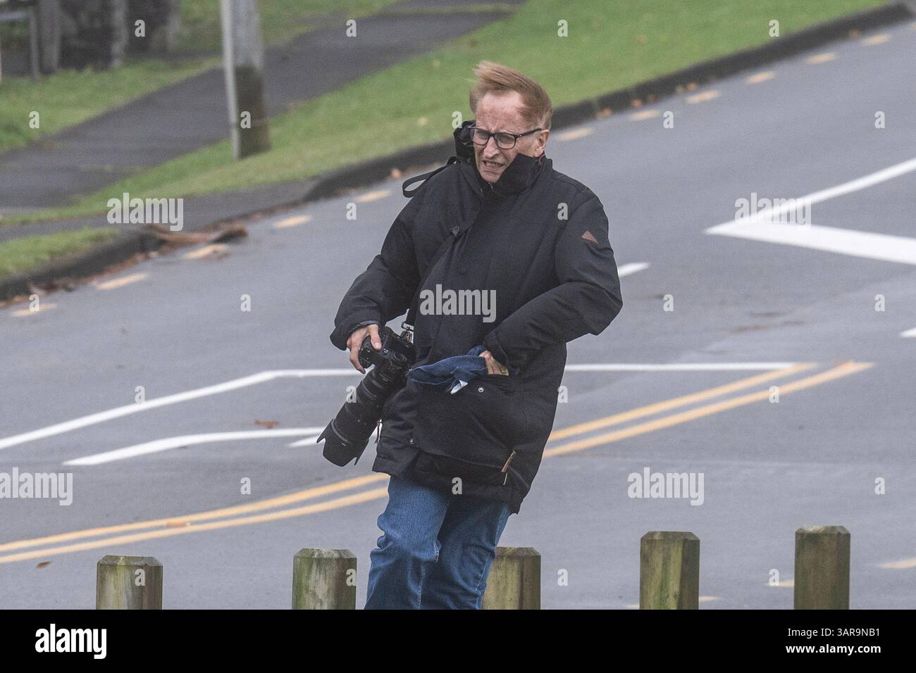 Auckland, New Zealand. 17th Apr, 2025. A photographer is seen on a ...