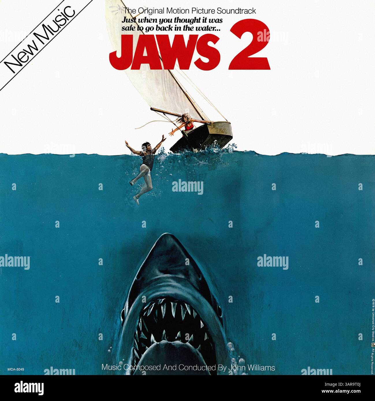 John Williams - Jaws 2 - Vintage vinyl record cover Stock Photo - Alamy
