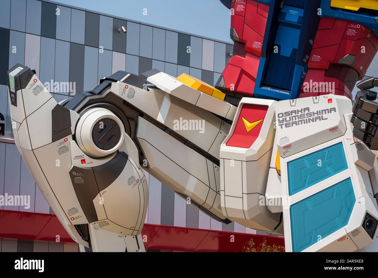 Osaka, Japan - April 16 2025 : The life-sized Gundam statue at GUNDAM ...