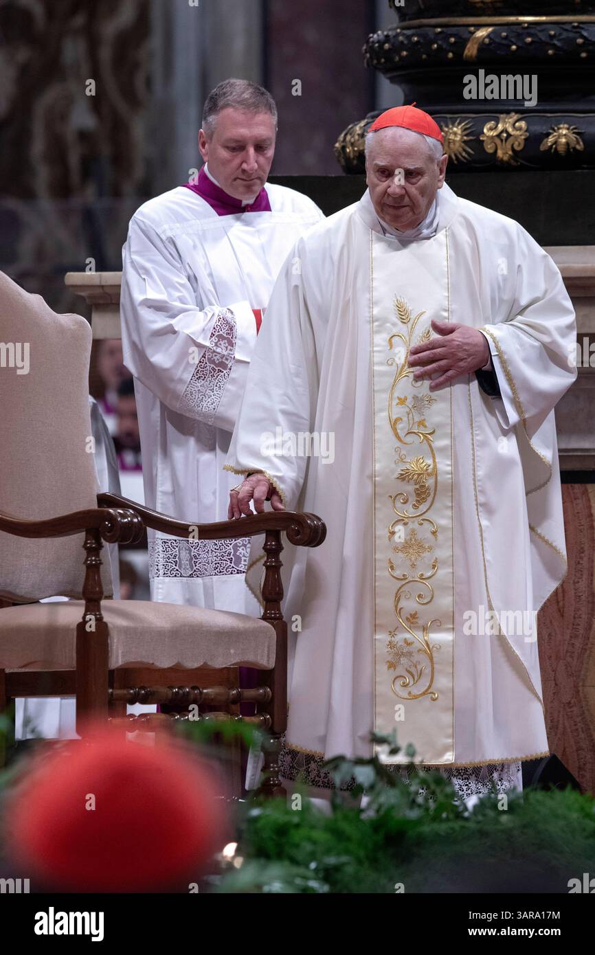 Vatican City, Vatican, 17 April 2025. Cardinal Domenico Calcagno lesds the Chrism Mass for Holy ...