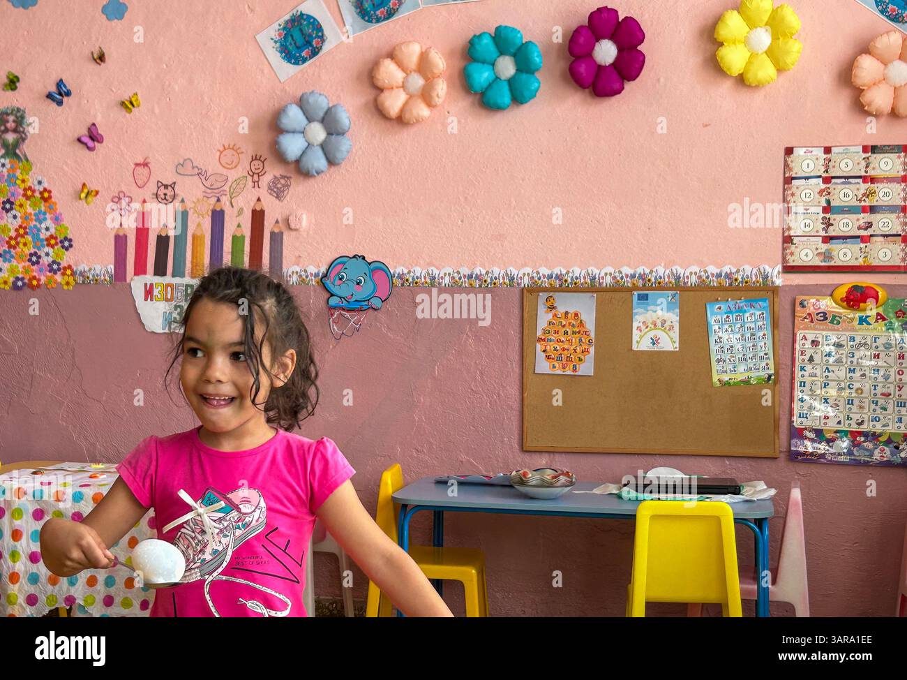 Malomirovo Bulgaria 317 April 2025 Children paint eggs for Easter ...