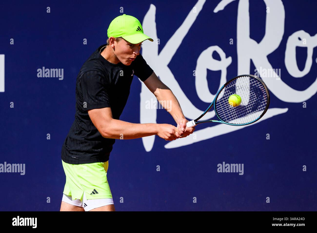 17 April 2025, Bavaria, Munich: Tennis: ATP Tour - Munich, Singles, Men ...