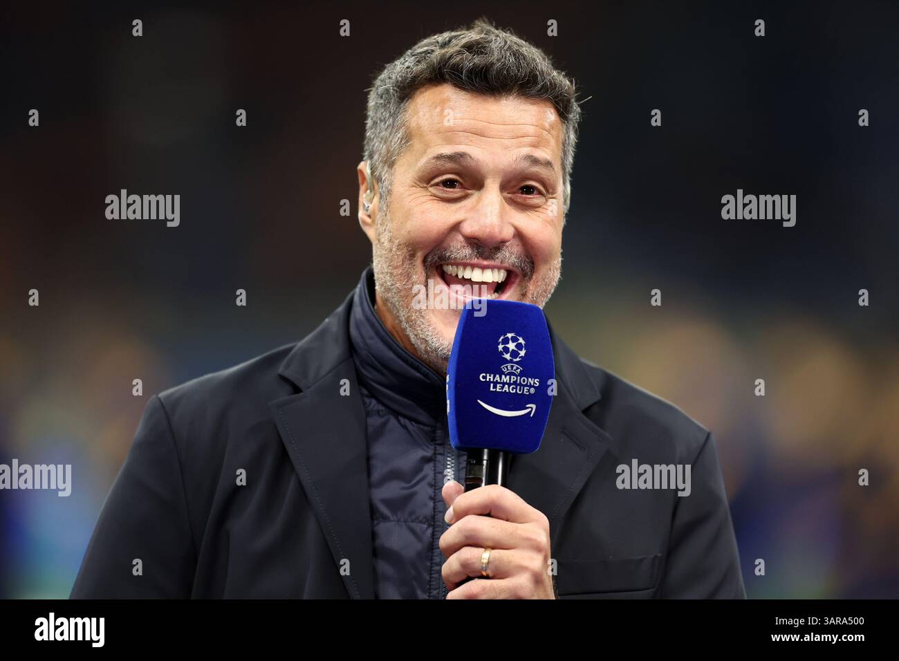 Milano, Italy. 16th Apr, 2025. Former player Julio Cesar looks on ...