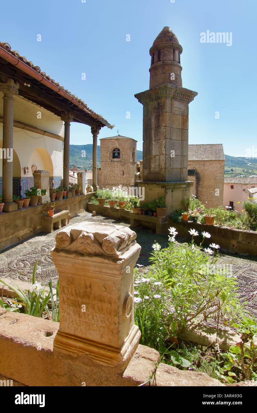 Rooftop patio of the 13th - 16th century Mirabel Palace of Álvaro de ...
