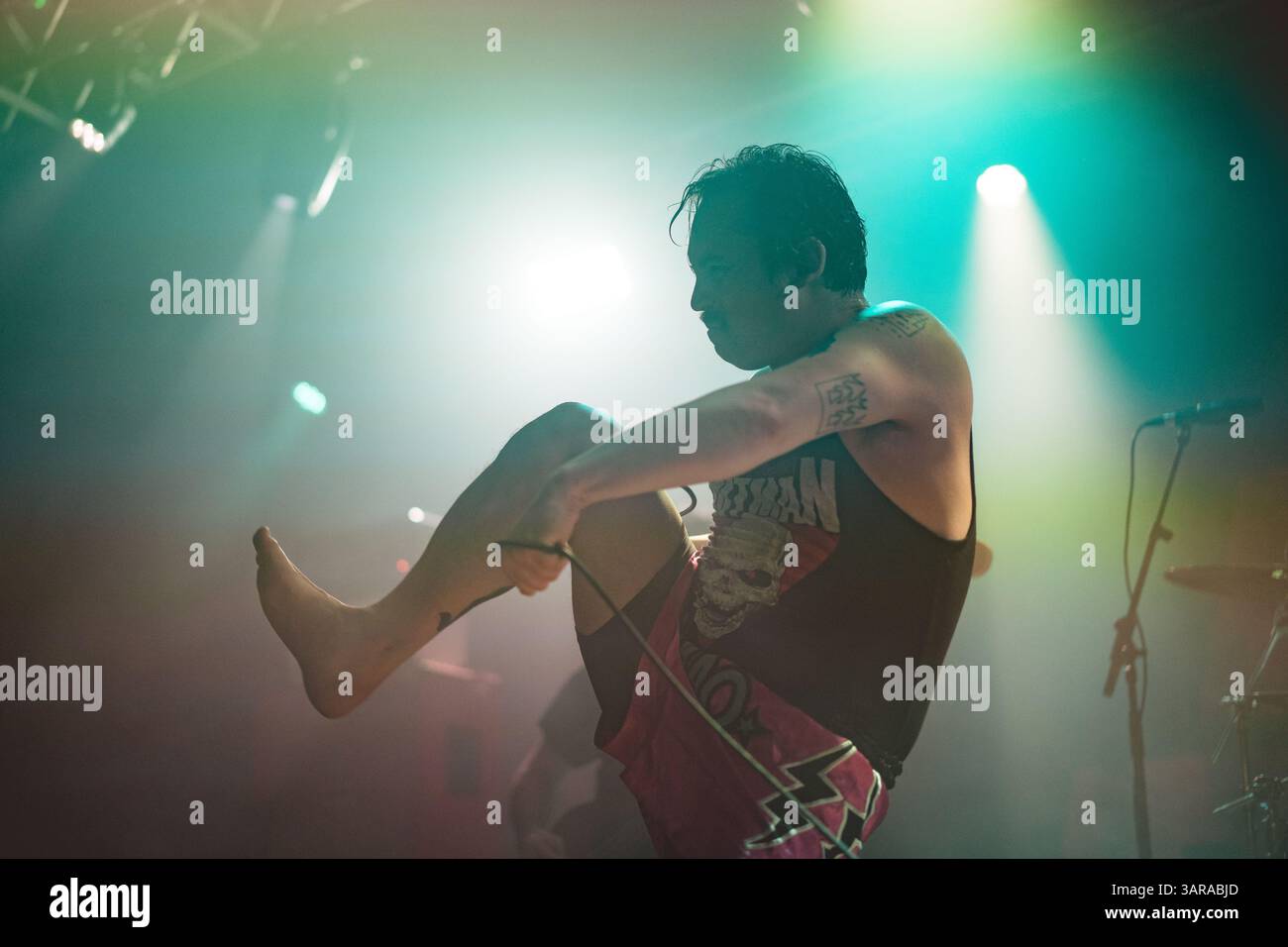 Pigs Pigs Pigs Pigs Pigs Pigs Pigs live at New Century Hall, Manchester ...