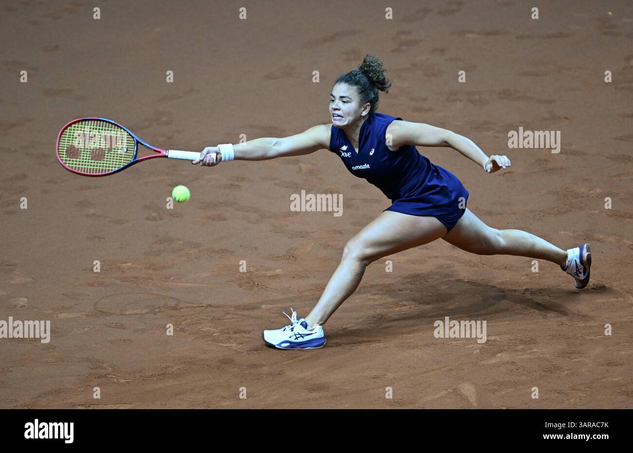 17 April 2025, Baden-Württemberg, Stuttgart: Tennis: WTA Tour ...