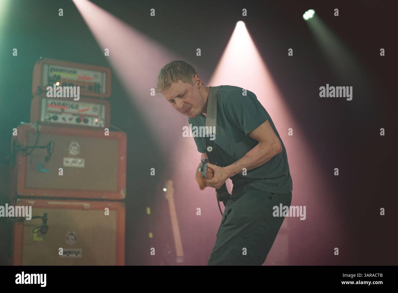 Pigs Pigs Pigs Pigs Pigs Pigs Pigs live at New Century Hall, Manchester ...