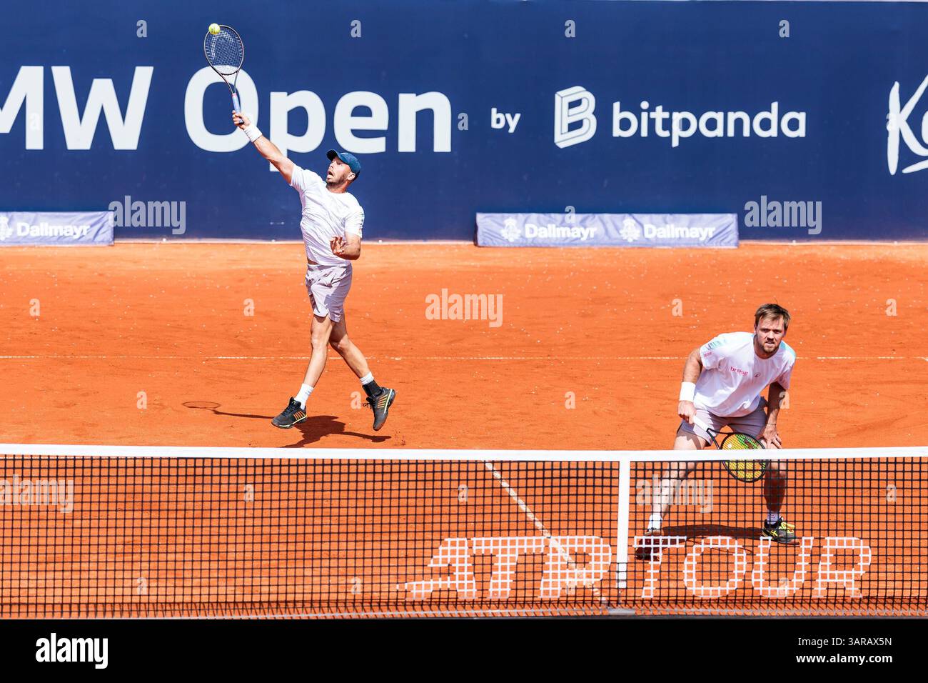 Kevin Krawietz (Deutschland) und Tim P?tz (Deutschland) im Doppel gegen Sadio Doumbia ...