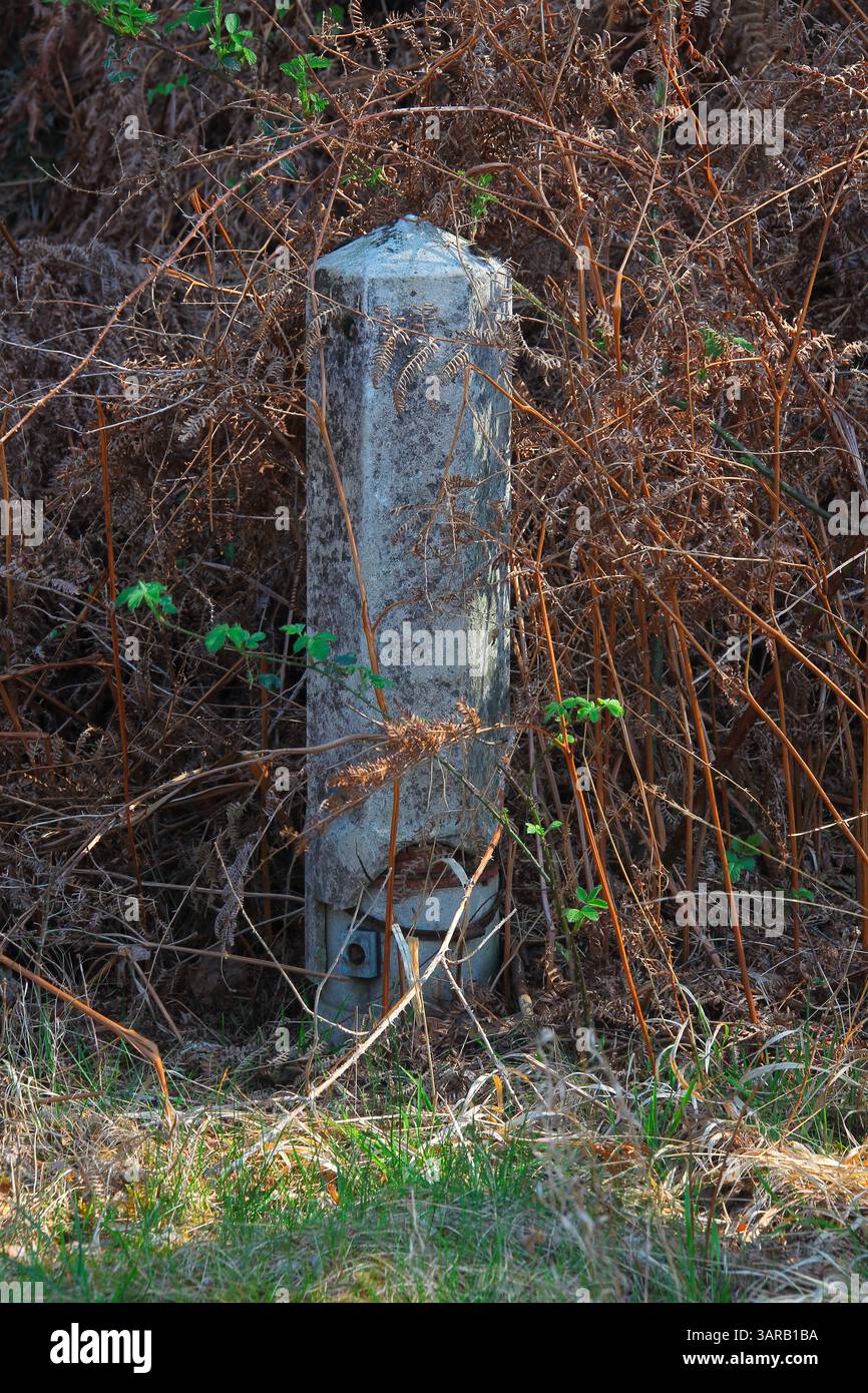 Asbestos concrete mix hi-res stock photography and images - Alamy