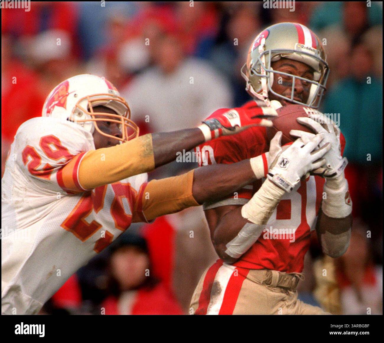 Jerry rice 1992 hi-res stock photography and images - Alamy