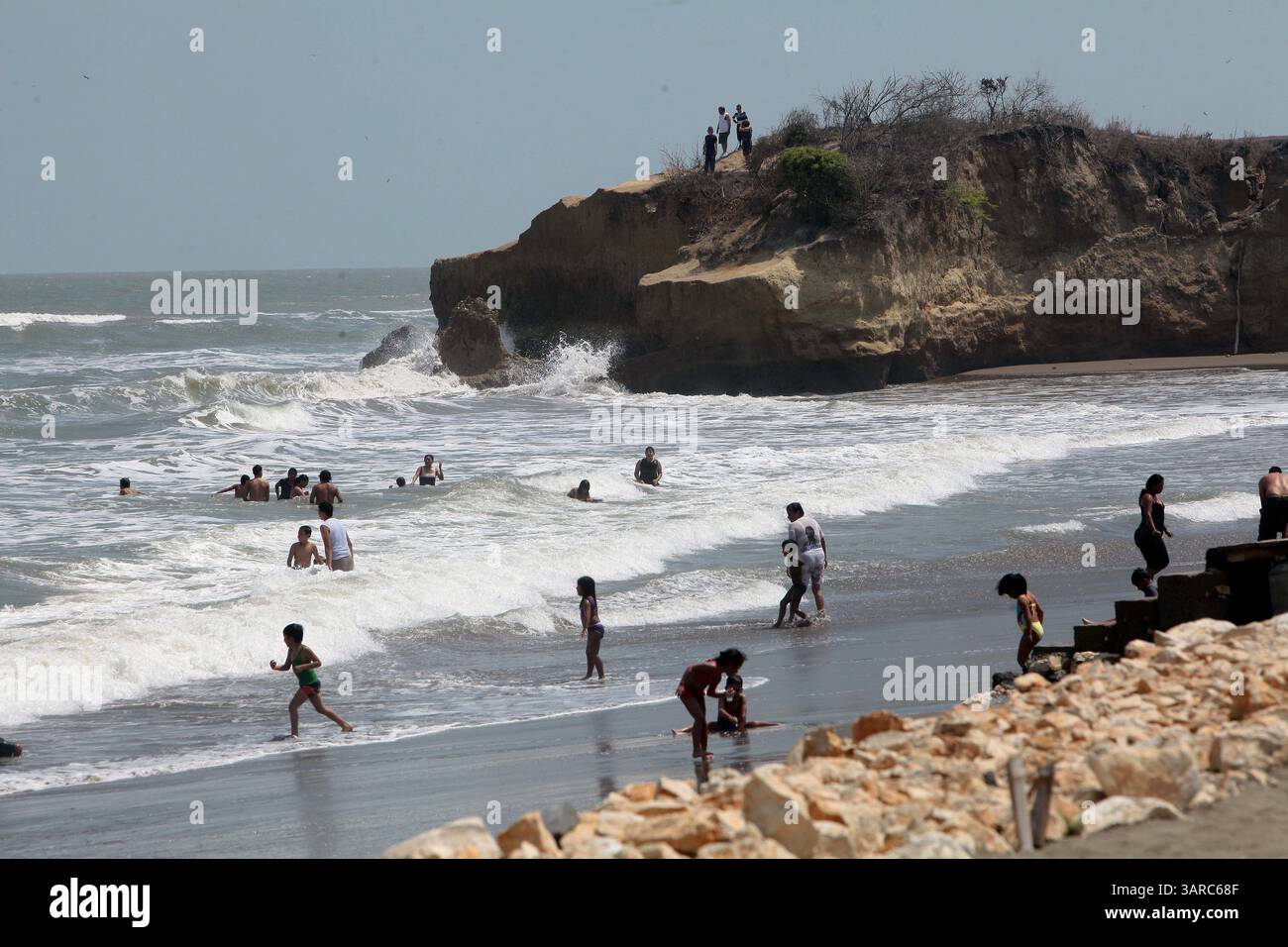 July 11, 2011 - Data De Posorja, GUAYAS, Ecuador - DATA-GUAYAQUIL ...
