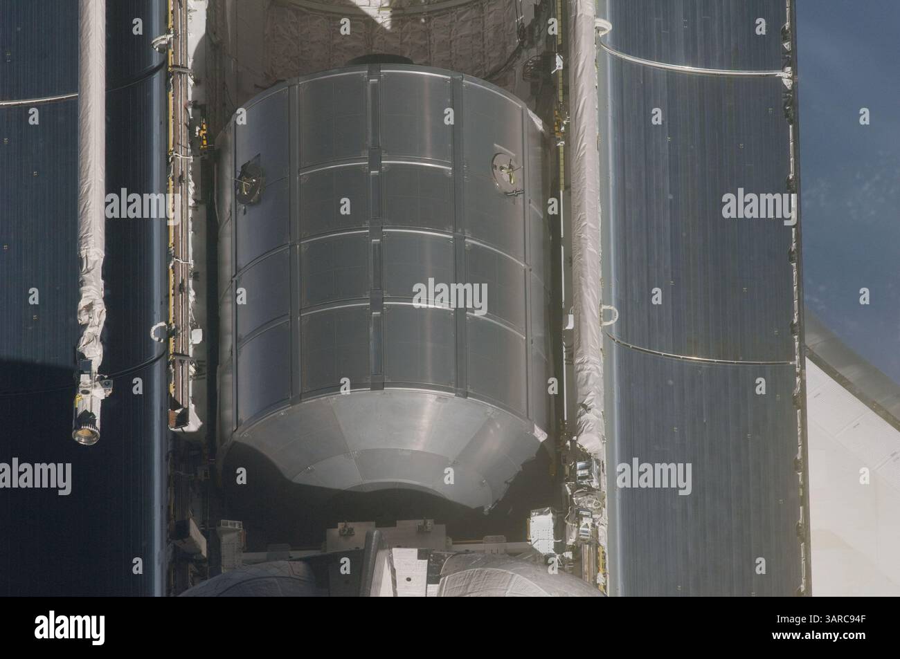 July 10, 2011 - Lower Earth Orbit - A nadir view of the space shuttle ...