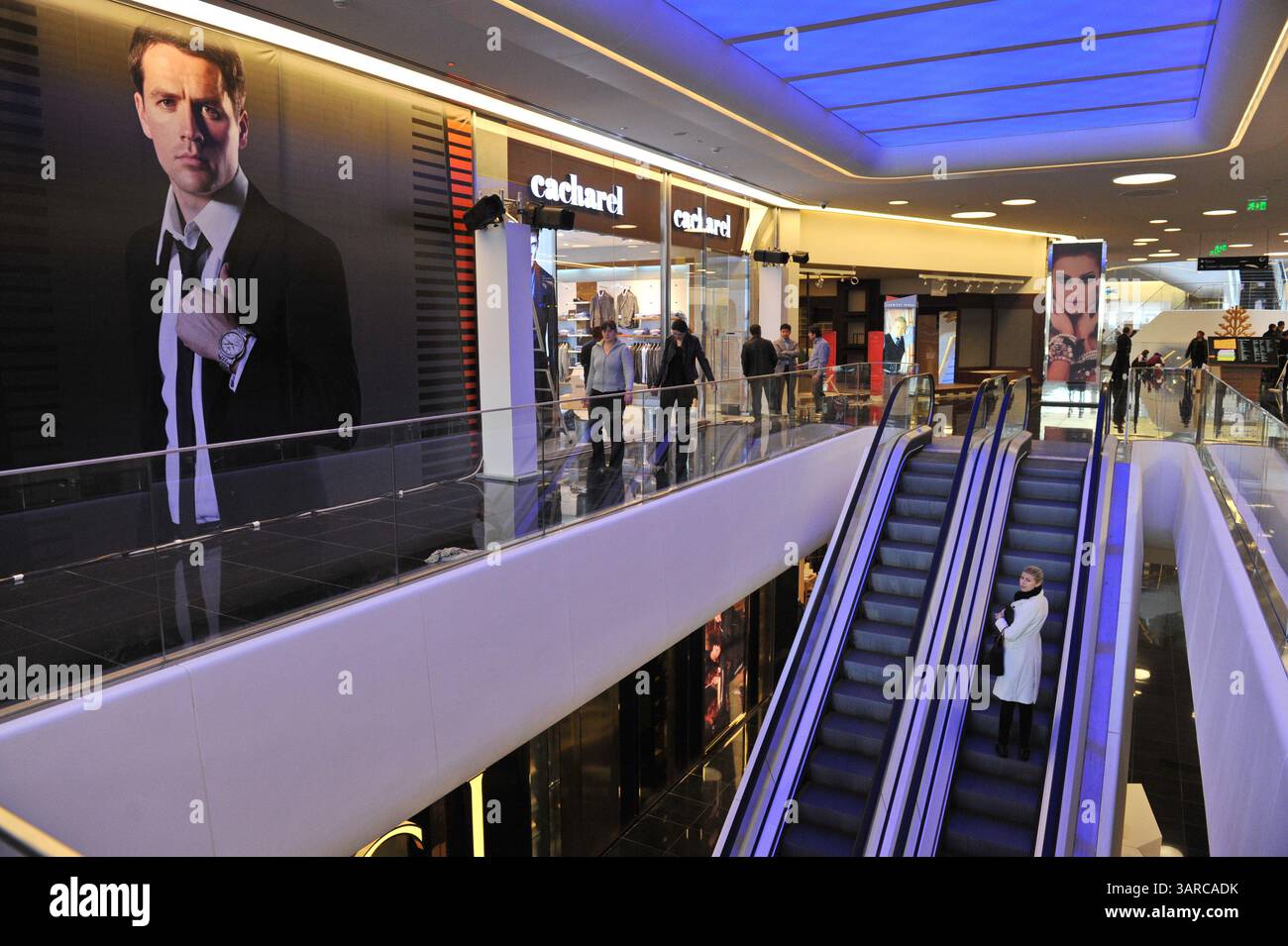Escalator in the large Esentai Mall Stock Photo - Alamy