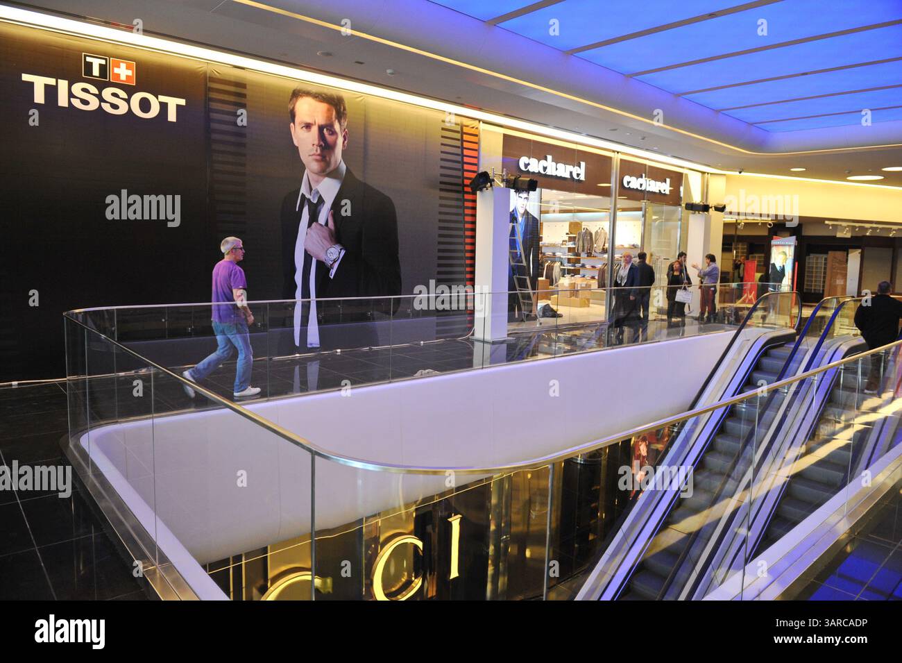 Escalator in the large Esentai Mall Stock Photo - Alamy