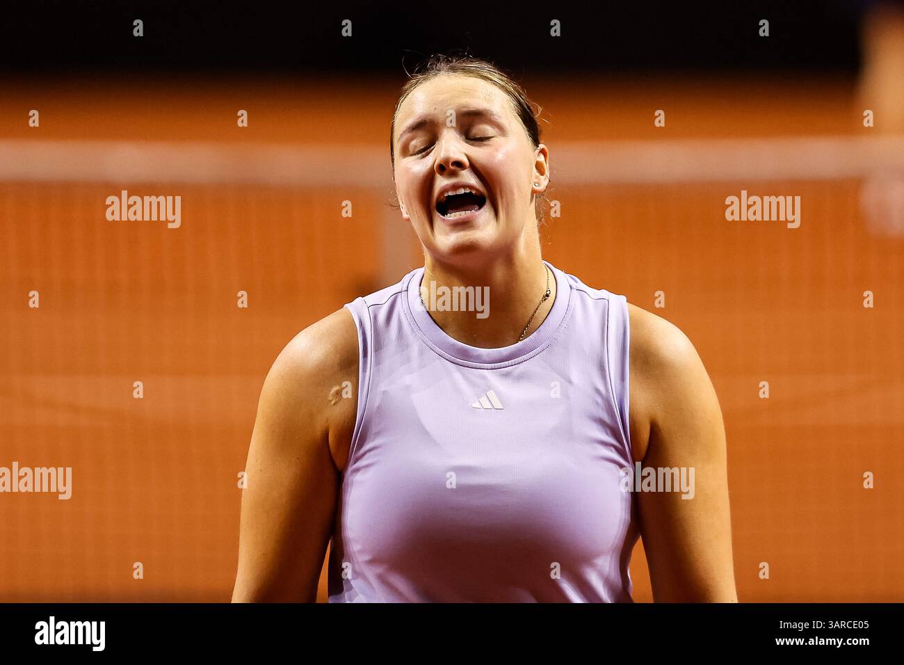 Stuttgart, Deutschland. 17th Apr, 2025. im Bild Jule Niemeier ...