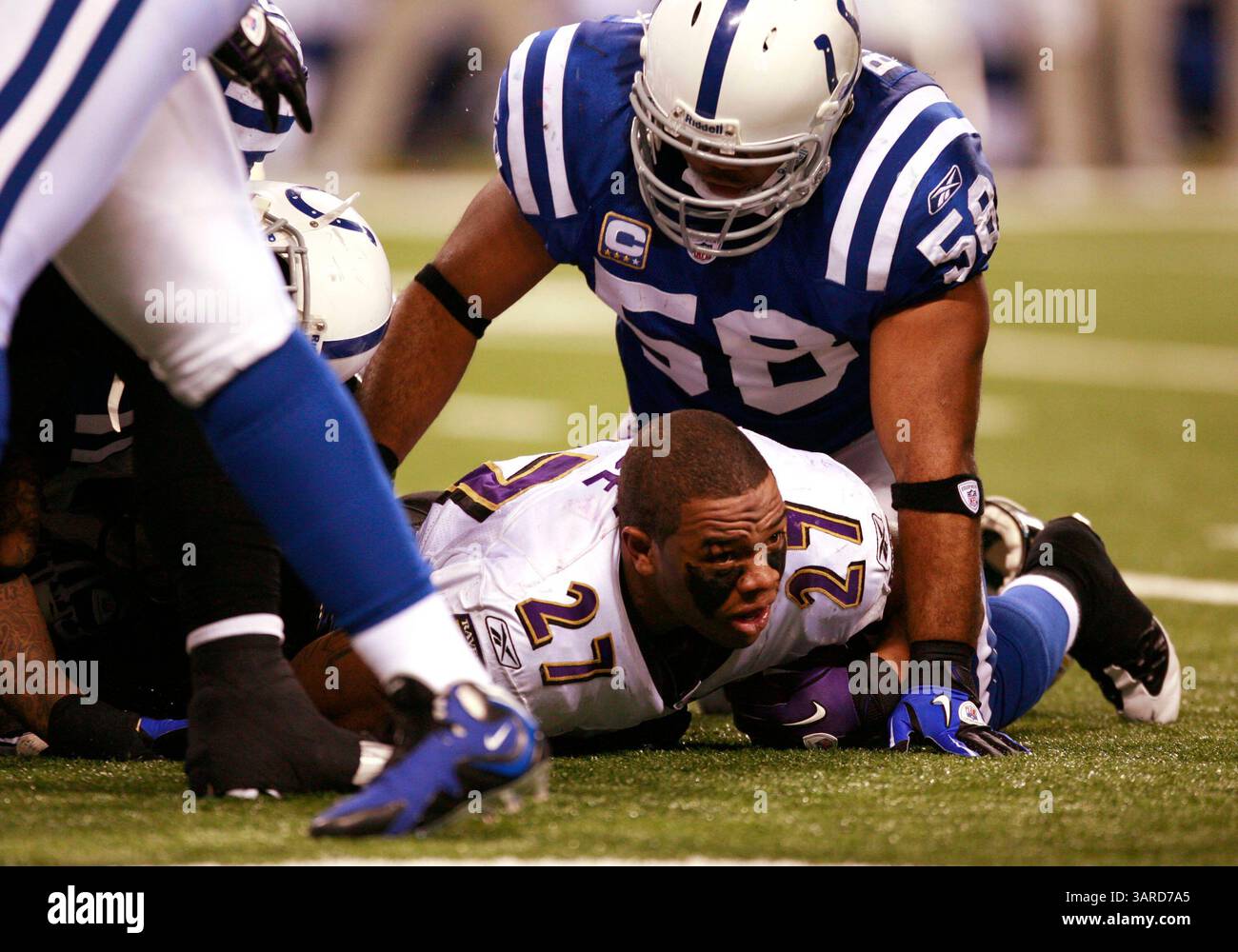 Ray rice 2010 hi-res stock photography and images - Alamy