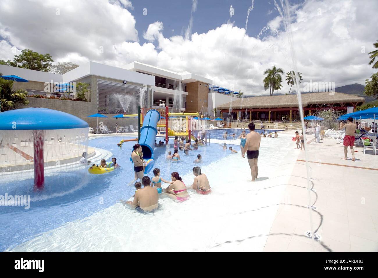 Nuevo parque central hi-res stock photography and images - Alamy