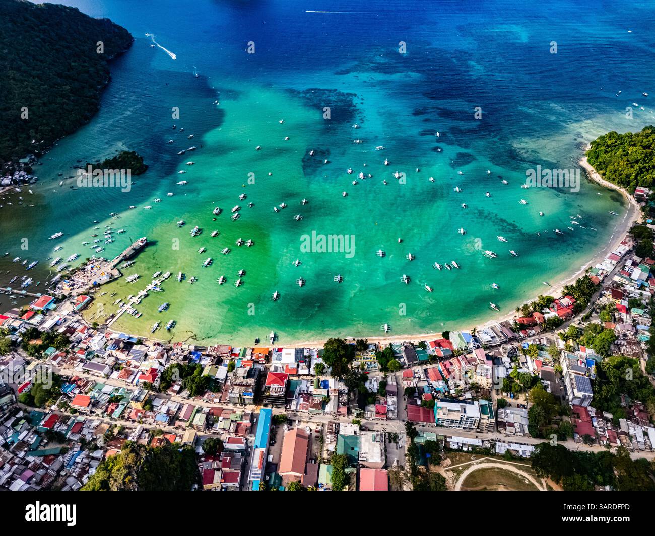 Aerial view of El Nido in the north of the Palawan Island, Philippines ...