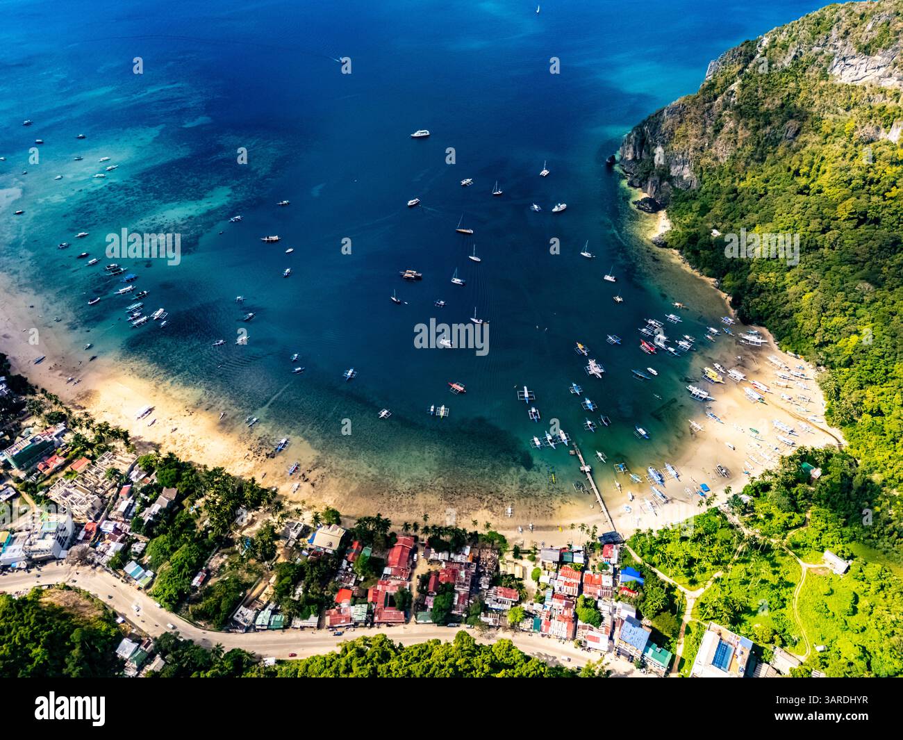 Corong Corong Beach in El Nido in the north of the Palawan Island ...