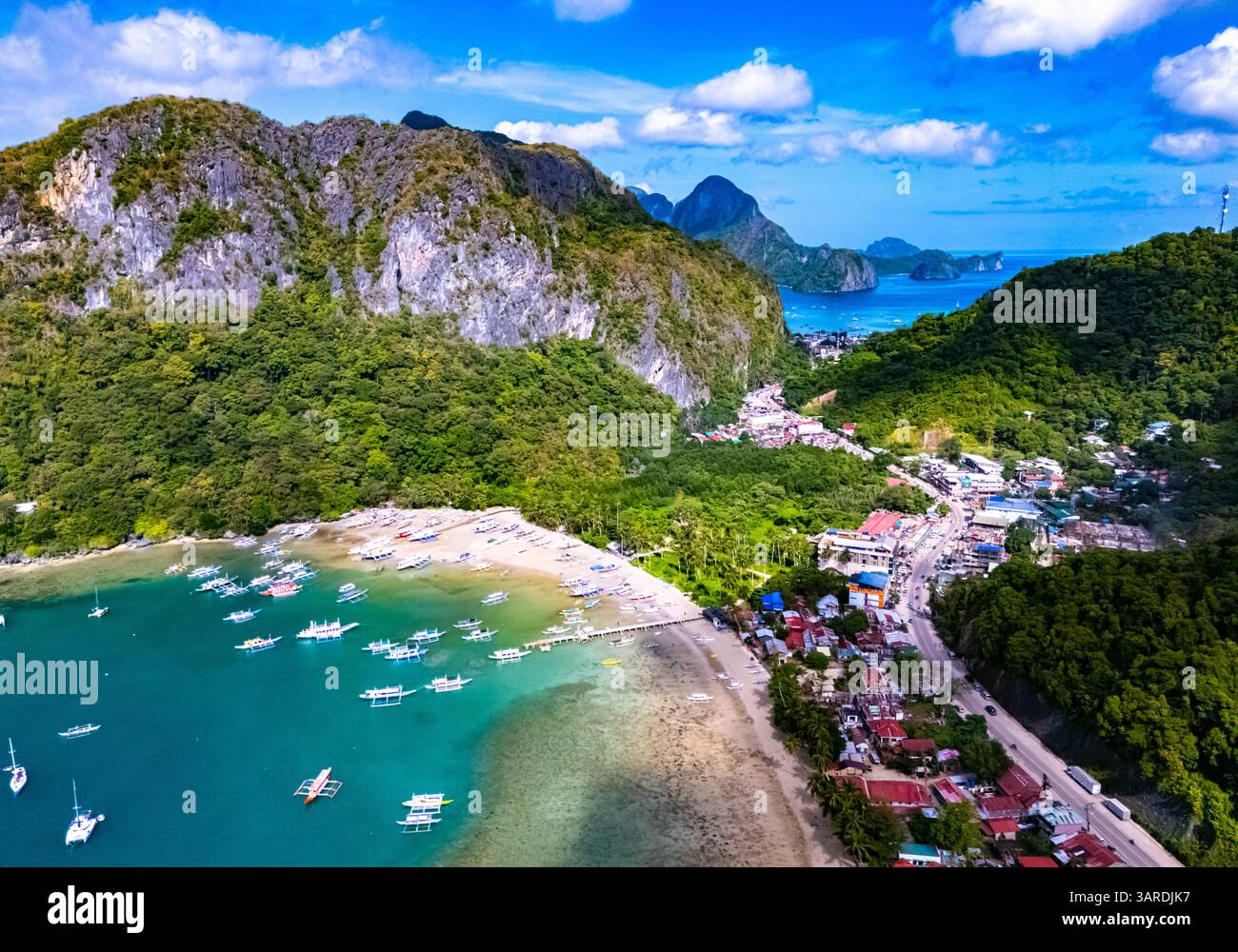 Corong Corong Beach in El Nido in the north of the Palawan Island ...