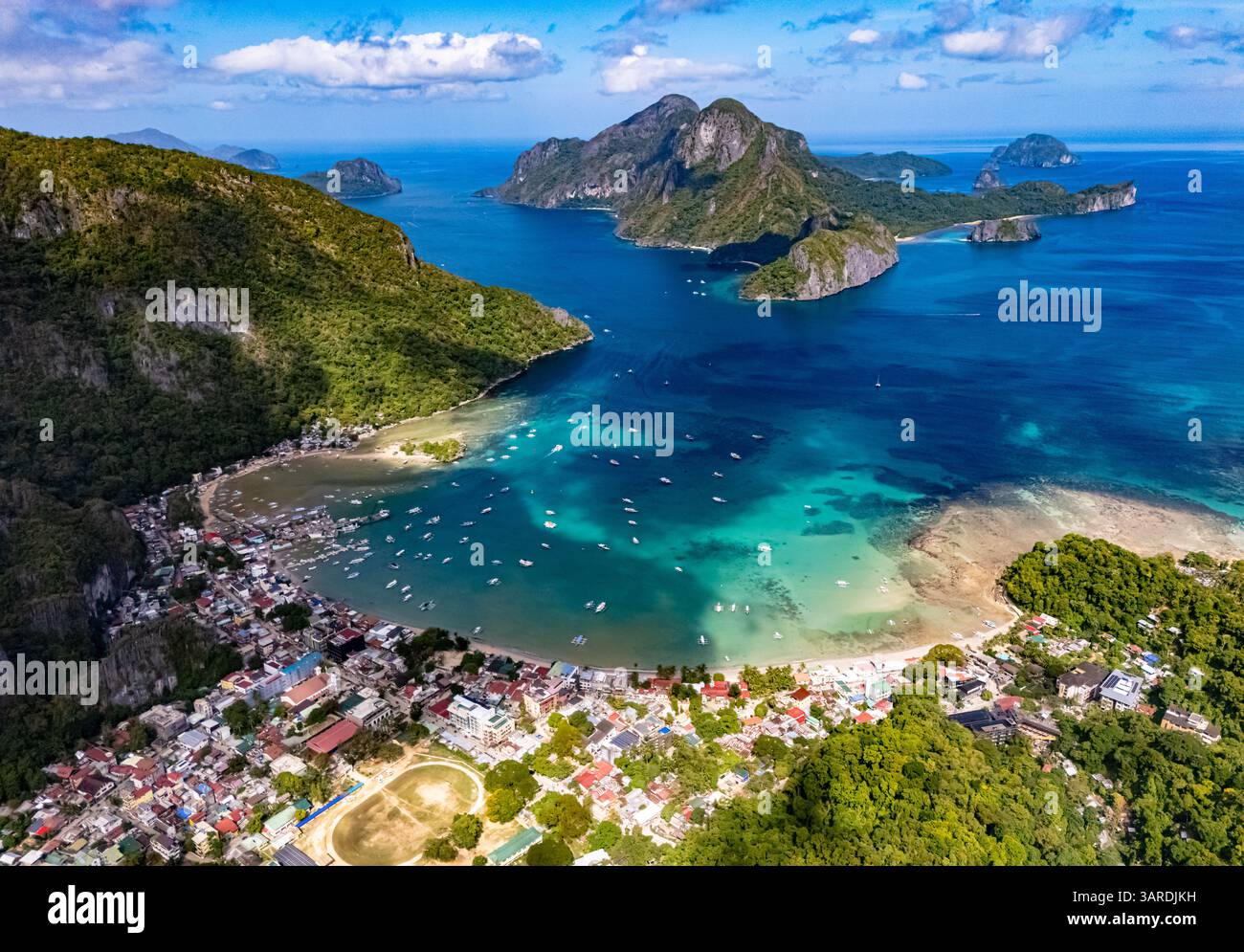 Aerial view of El Nido in the north of the Palawan Island, Philippines ...