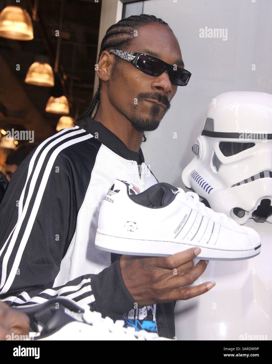 Foot locker 2010 hi-res stock photography and images - Alamy
