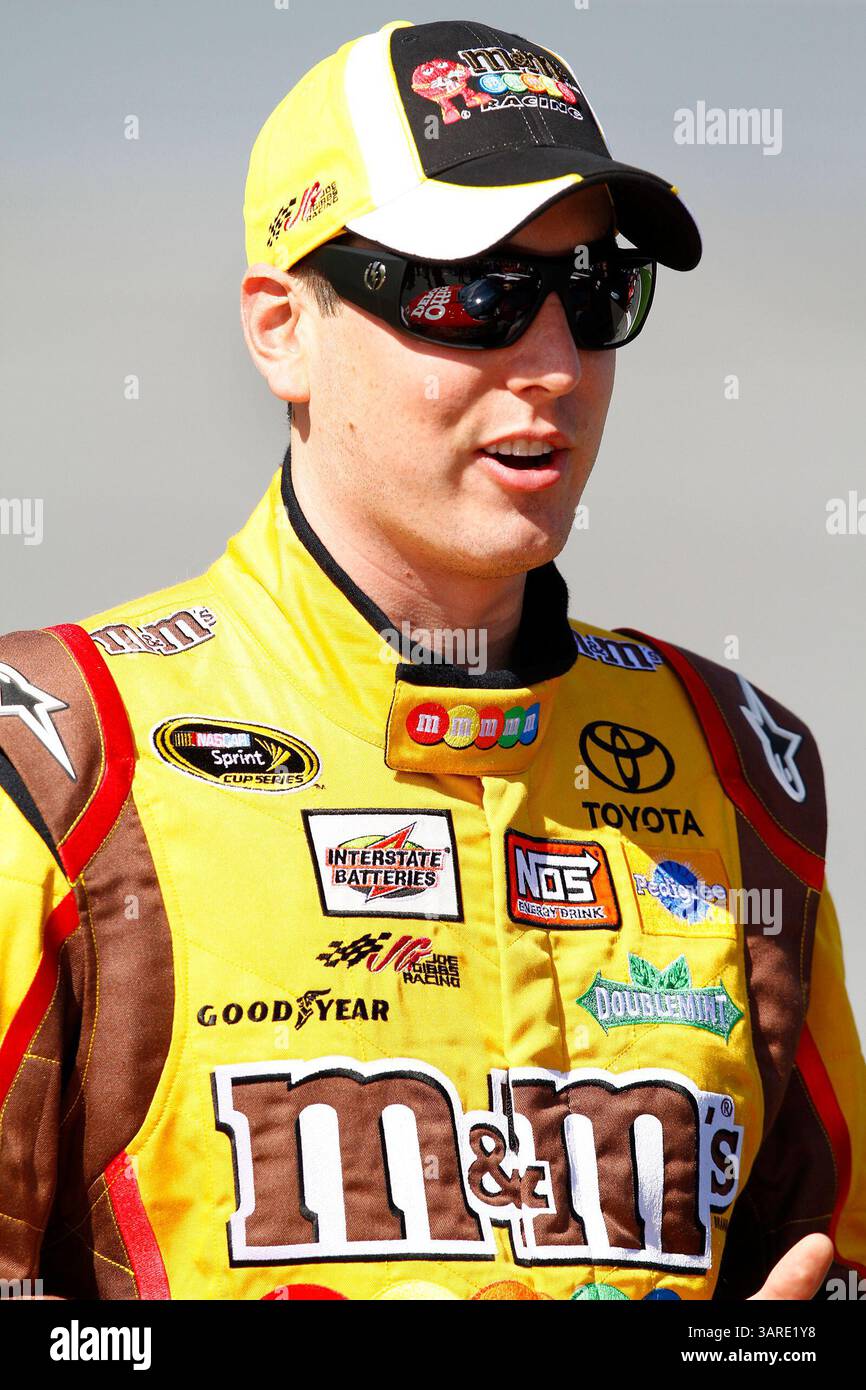 Kyle busch 2010 hi-res stock photography and images - Alamy
