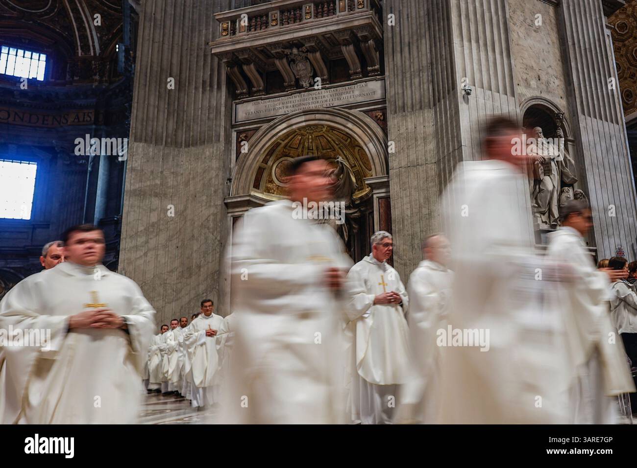 Vatican City, Vatican City. 17th Apr, 2025. Vatican City, Vatican City ...