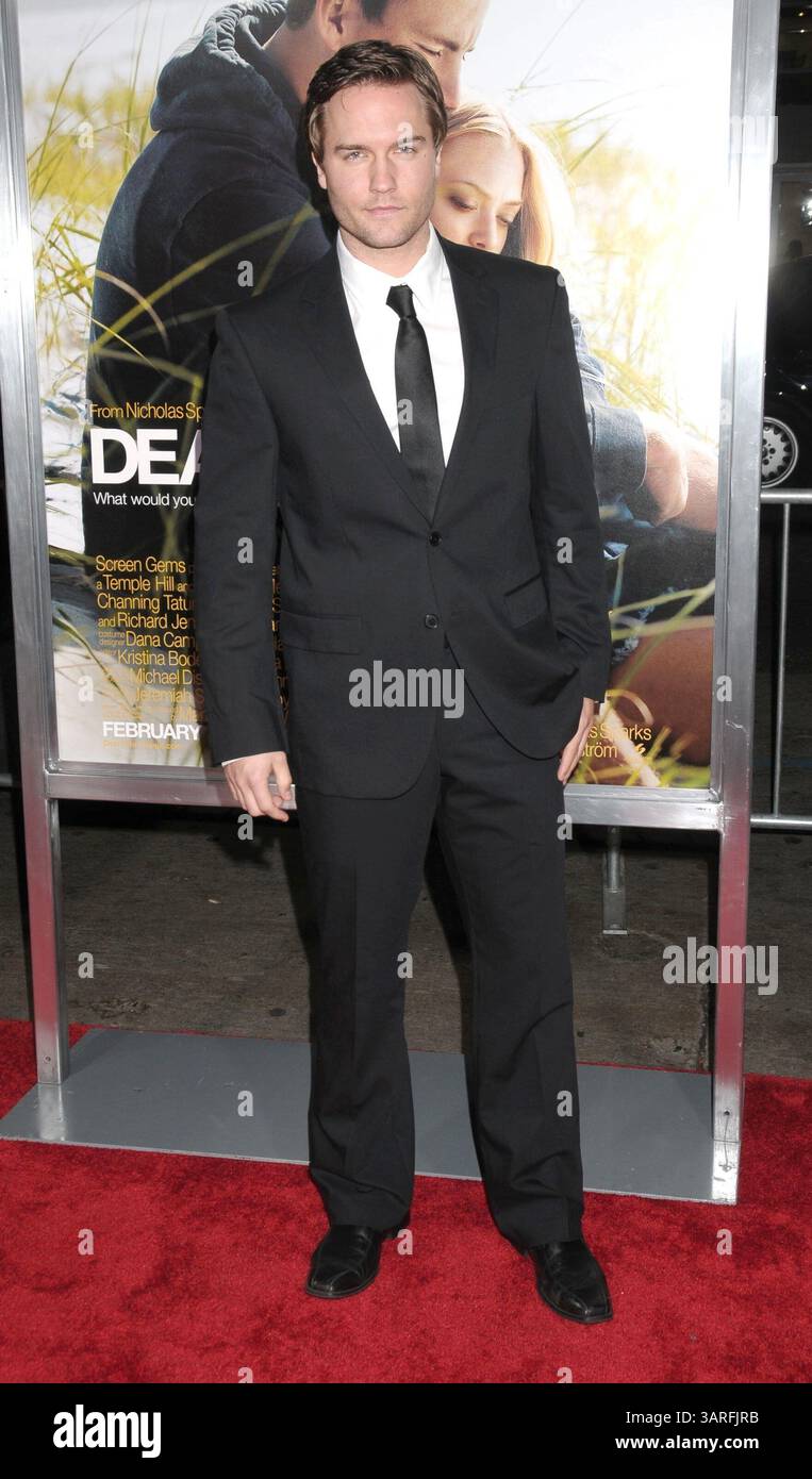Feb 01, 2010 - Los Angeles, California, USA - Actor SCOTT PORTER at the ...