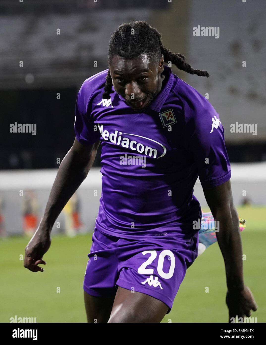 Firenze, Italia. 17th Apr, 2025. Fiorentina's Moise Kean celebrates ...