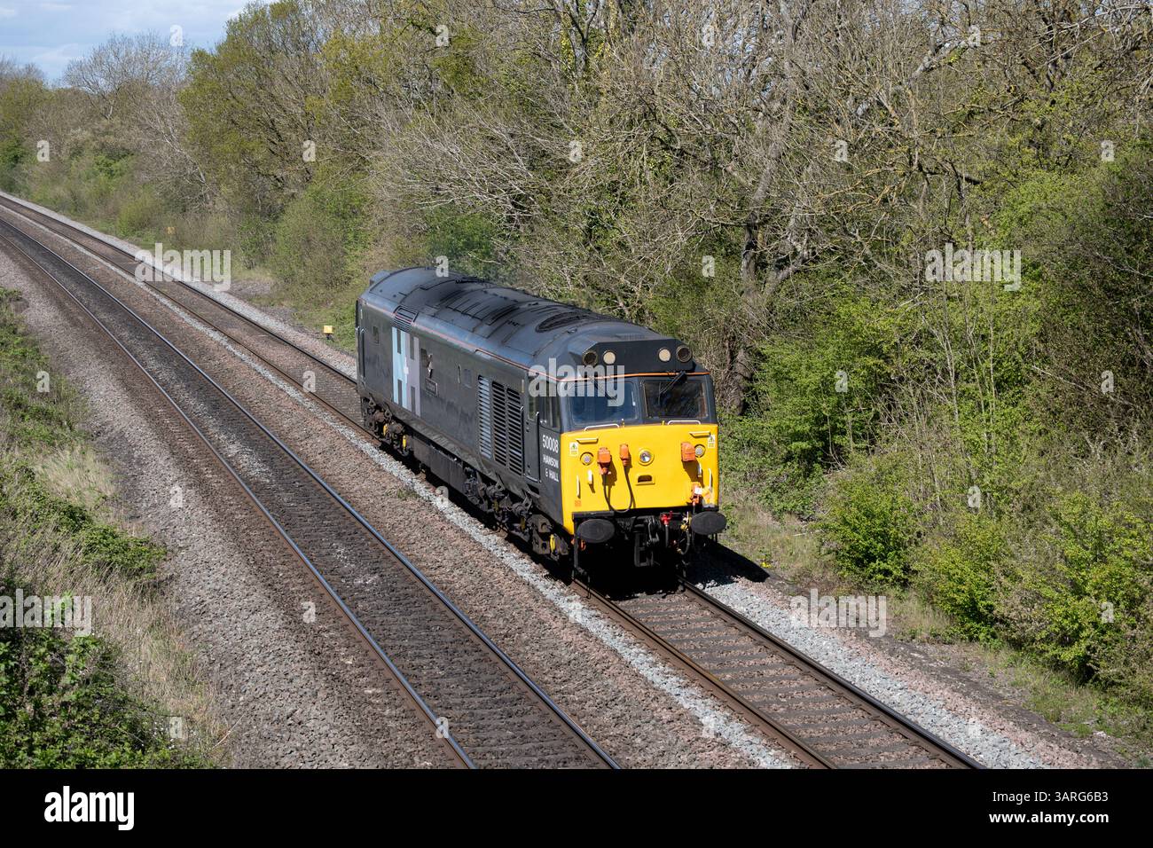 Hanson & Hall class 50 diesel locomotive No. 50008 "Thunderer" at ...