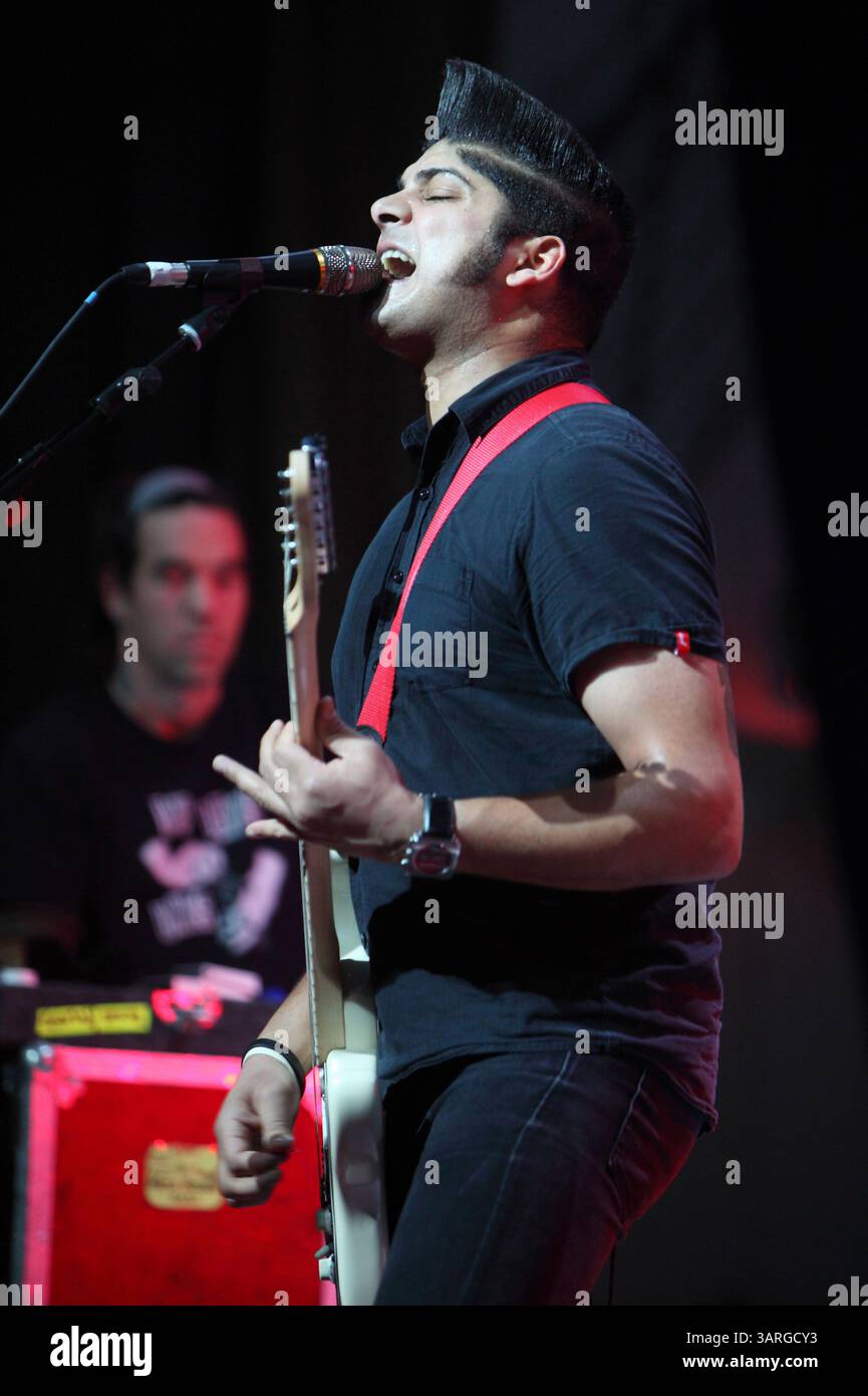 Canadian punk rock band billy talent ian dsa billy1202 hi-res stock ...