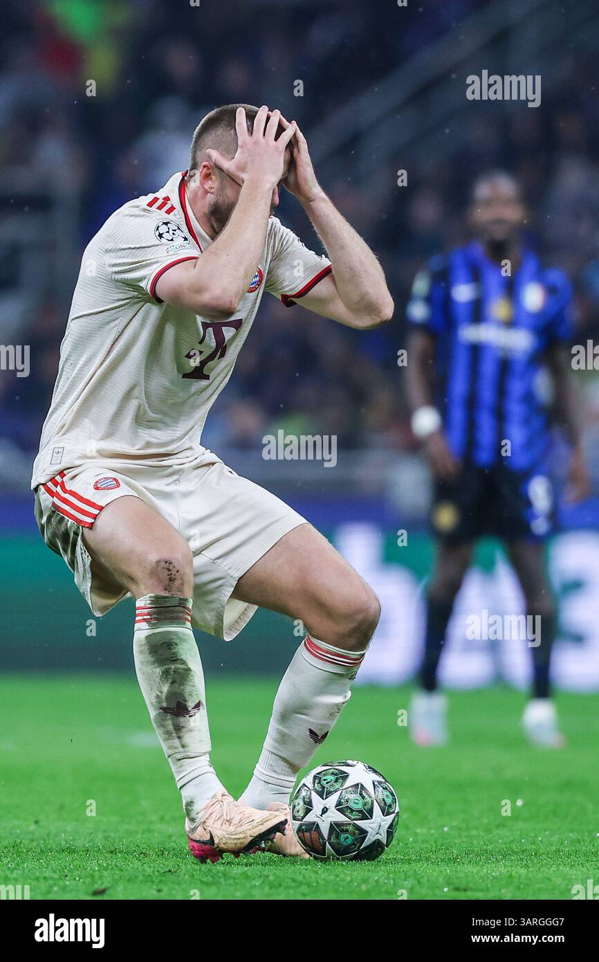 Milan, Italien. 16th Apr, 2025. Eric Dier of FC Bayern Munchen reacts ...