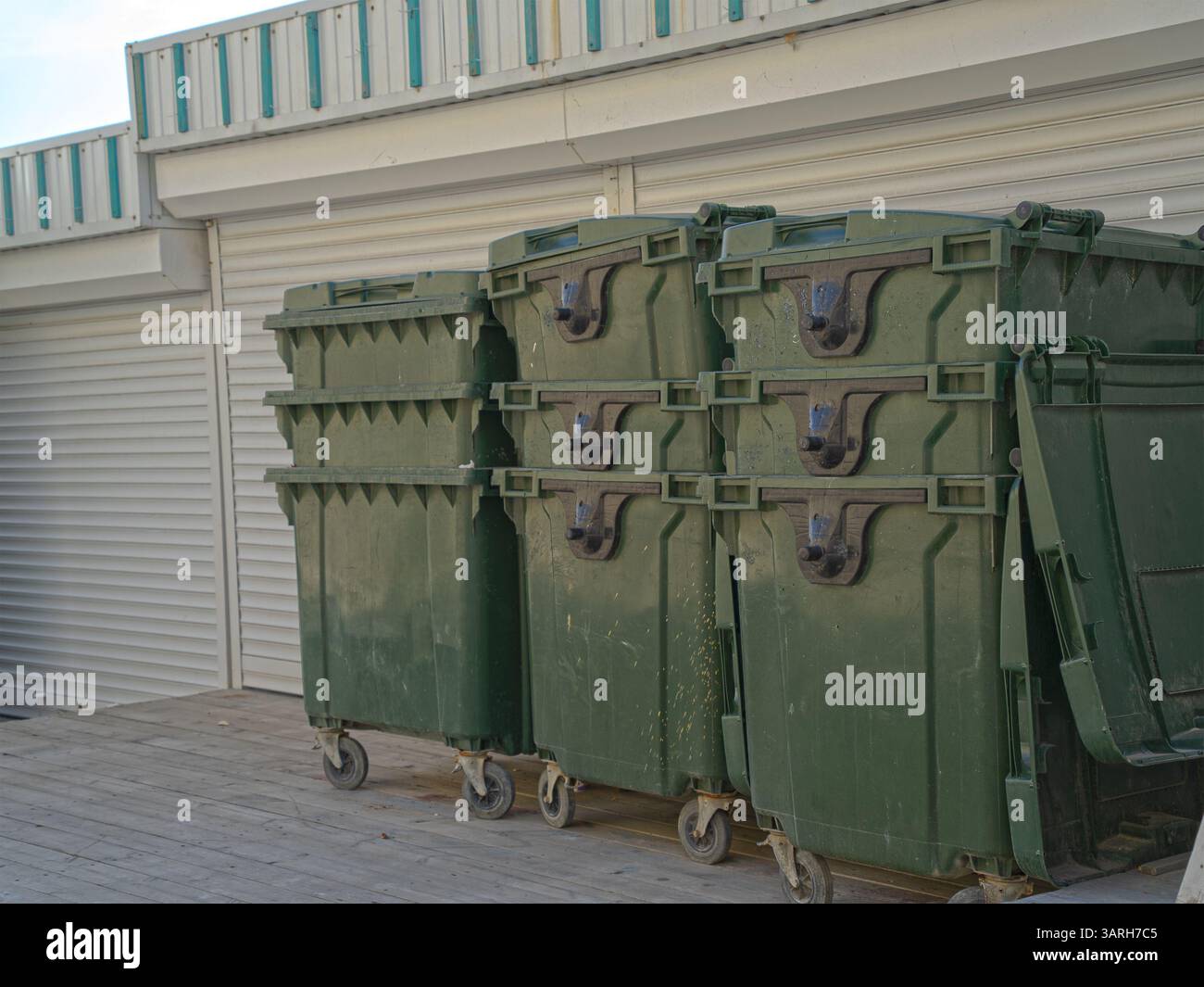 Green plastic trash recycling container.Green containers for collecting ...