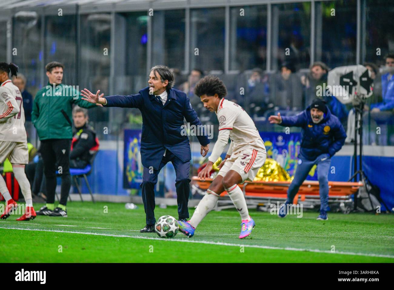 Milano, Italy. 16th Apr, 2025. Head coach Simone Inzaghi of Inter seen ...
