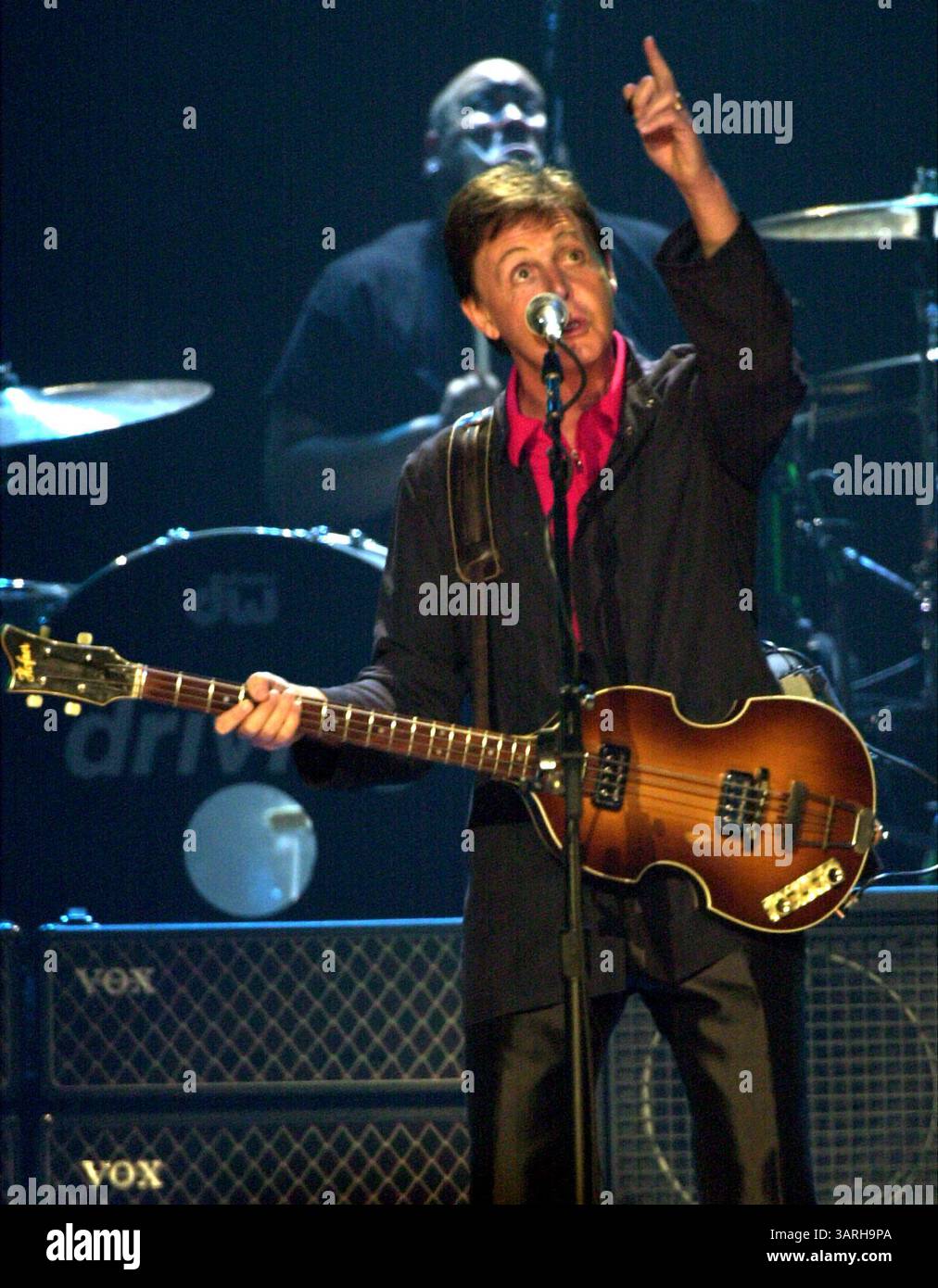 May 04, 2002; Los Angeles, CA, USA; Ex Beatle, Musician Sir PAUL ...